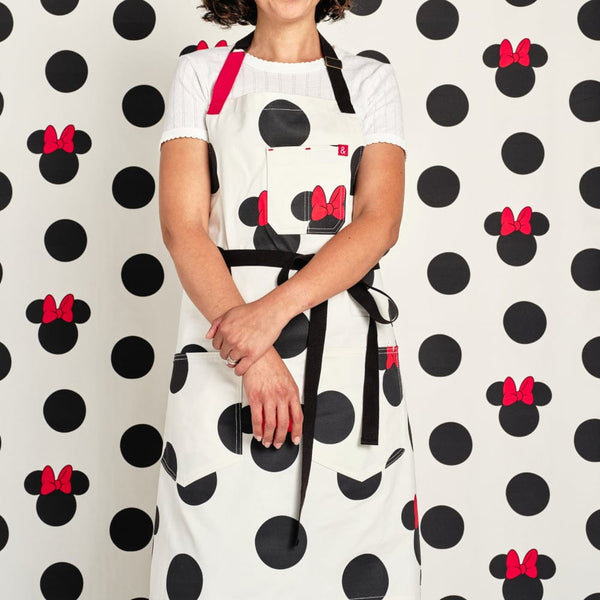 The Limited Edition Essential Apron - Disney's Minnie Mouse - Hedley ...