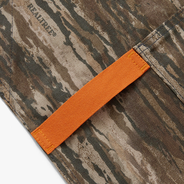 The All Day Crossback Apron - Realtree® Legacy - Hedley & Bennett For ...
