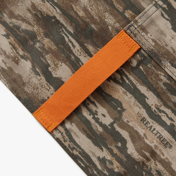 The Limited Edition Essential Apron - Realtree® Legacy - Hedley ...